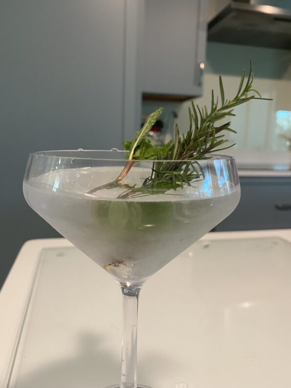 3 Delicious Recipes For Holiday Cocktails - Luxury Travel & Lifestyle ...